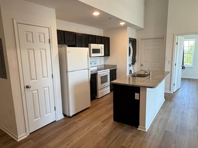 2 BR, 1 BA Apartment 480 Main St, Unit 1000 B, Stevensville, MD 21666