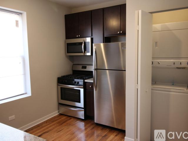 2 BR, 1 BA Apartment 4817 N Christiana Ave, Unit 1E, Chicago, IL 60625