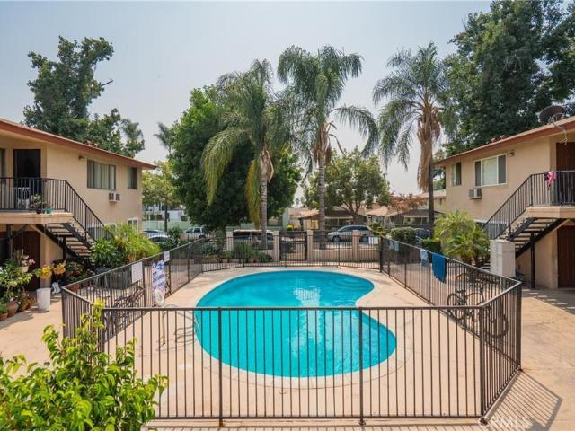 2 BR, 1 BA Apartment 4830 Canoga Street, Montclair, CA 91763