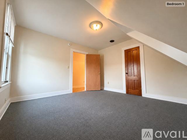 2 BR, 1 BA Apartment 48 Winthrop Street, Unit Apt 3, New Britain, CT 06052
