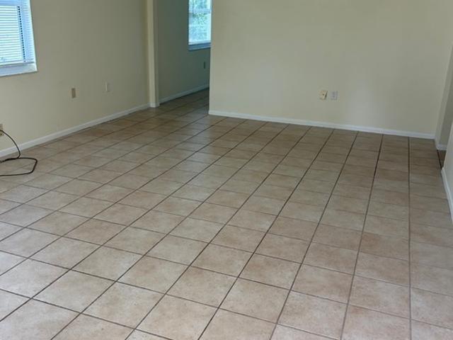 2 BR, 1 BA Apartment 4907 24th Street West, Unit A, Bradenton, FL 34207