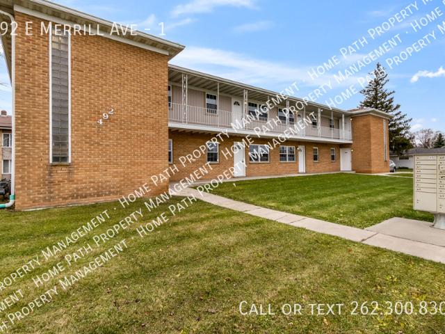 2 BR, 1 BA Apartment 492 E Merrill Ave, Fond du Lac, WI 54935