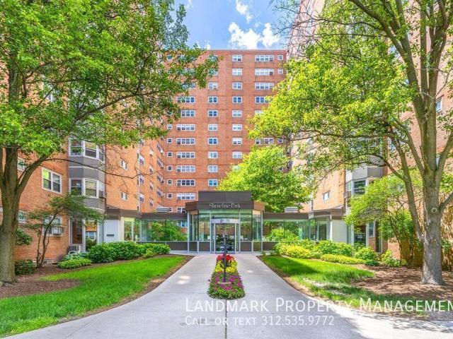 2 BR, 1 BA Apartment 4980 N. Marine Drive, Chicago, IL 60640