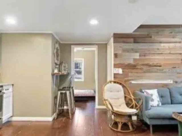2 BR, 1 BA Apartment 49 COLES St, JERSEY CITY, NJ 07302