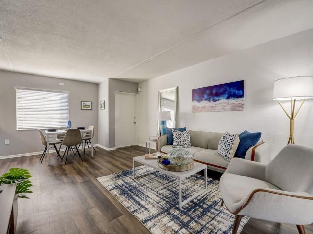 2 BR, 1 BA Apartment 4009 N Howard Ave Unit 03 204, Tampa, FL 33607