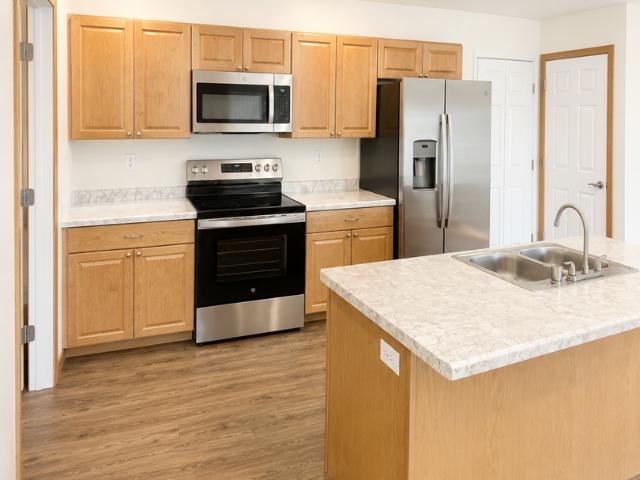 2 BR, 1 BA Apartment 400 Larkin St Tomah, WI 54660