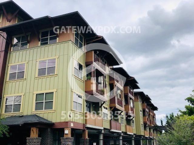 2 BR, 1 BA Apartment 400 NE 100th Ave, Portland, OR 97220