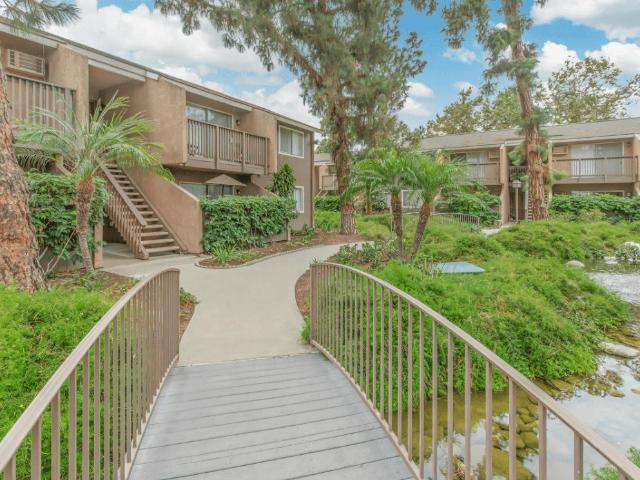 2 BR, 1 BA Apartment 4011 East Chapman Avenue Unit 68, Orange, CA 92869