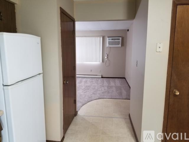2 BR, 1 BA Apartment 401 West Short Street, Unit 3, Solon, IA 52333