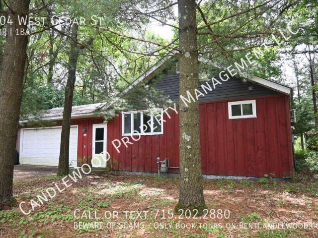 2 BR, 1 BA Apartment 404 West Cedar St, Stevens Point, WI 54481