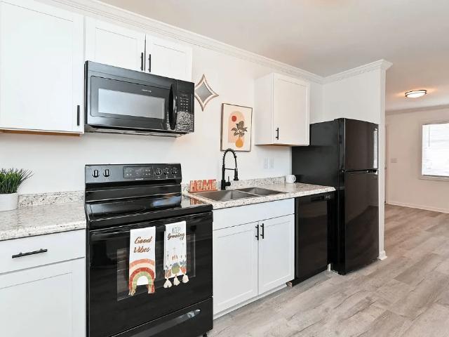 2 BR, 1 BA Apartment 405 Old Buncombe Road 14, Travelers Rest, SC 29690