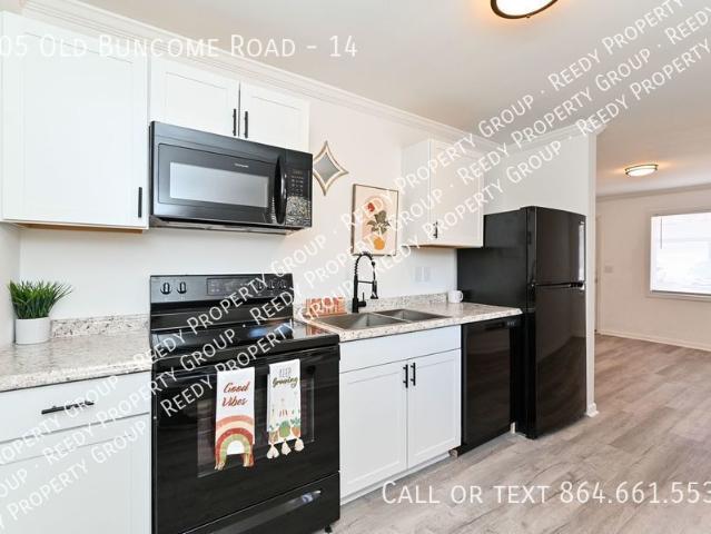 2 BR, 1 BA Apartment 405 Old Buncome Road, Travelers Rest, SC 29690