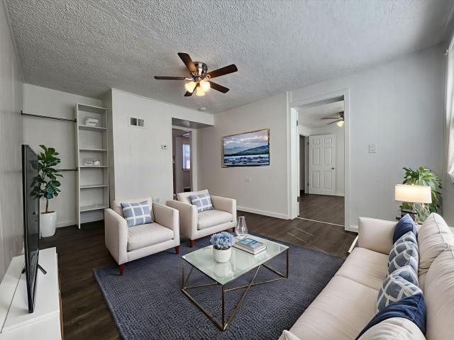 2 BR, 1 BA Apartment 409 W Routt Avenue, Pueblo, CO 81004
