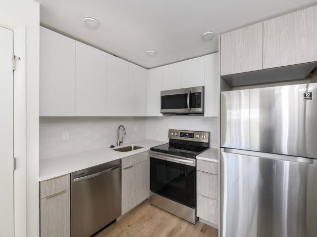 2 BR, 1 BA Apartment 40 Parker Hill Avenue, Boston, MA 02120