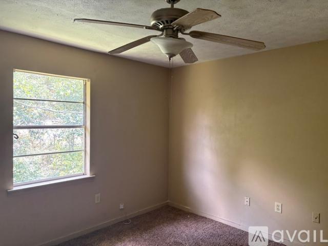 2 BR, 1 BA Apartment 413 6th Ave SE, Unit 1G, Magee, MS 39111