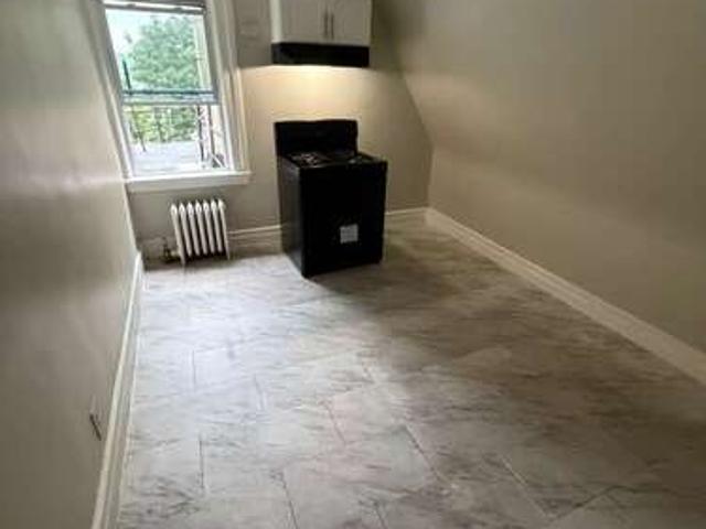 2 BR, 1 BA Apartment 413 Summer Ave, Unit 3, Newark, NJ 07104