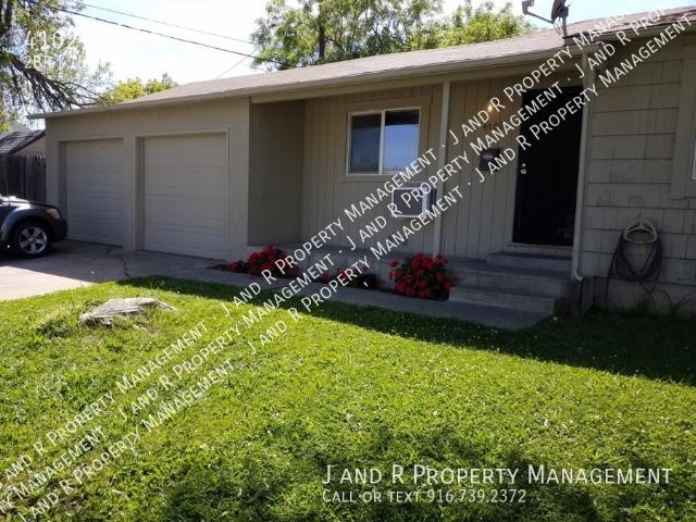 2 BR, 1 BA Apartment 4102 28th St, Sacramento, CA 95820