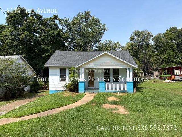 2 BR, 1 BA Apartment 4114 Tise Avenue, Winston Salem, NC 27105