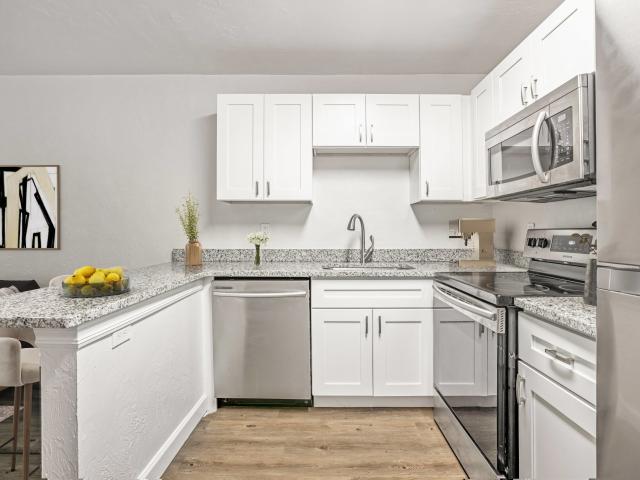 2 BR, 1 BA Apartment 4117 SW 20th Avenue Unit 083, Gainesville, FL 32607