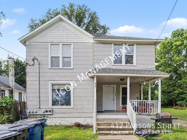 2 BR, 1 BA Apartment 412 Parsons Street, Kalamazoo, MI 49007
