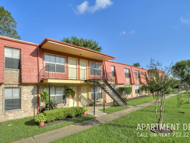 2 BR, 1 BA Apartment 4143 Dover AveÂ, Houston, TX 77087