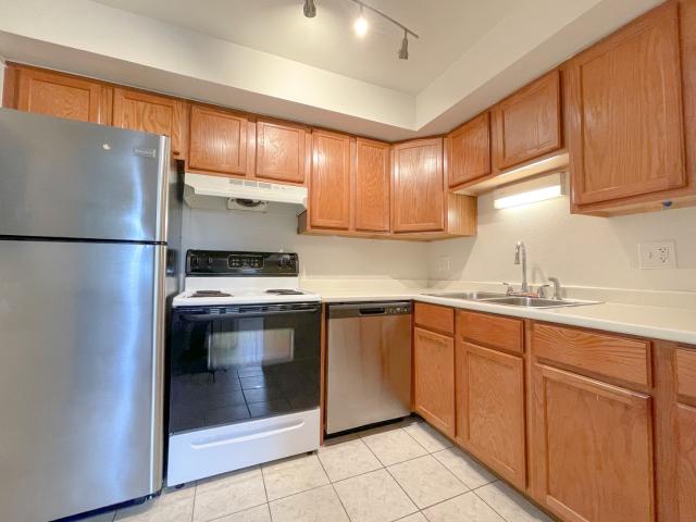2 BR, 1 BA Apartment 4160 West 74th Avenue, Westminster, CO 80030