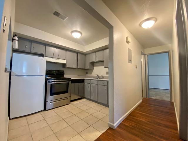 2 BR, 1 BA Apartment 4160 West 74th Avenue, Westminster, CO 80030