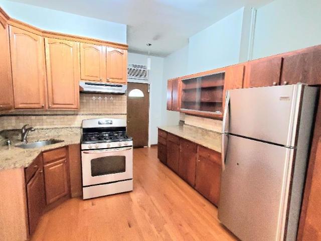 2 BR, 1 BA Apartment 416 Woodward Ave, Queens, NY 11385
