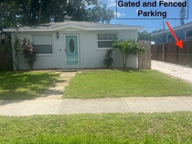 2 BR, 1 BA Apartment 41st Ave N, Unit 2, St. Petersburg, FL 33714