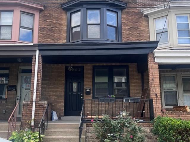 2 BR, 1 BA Apartment 4202 Calvin Street, Pittsburgh, PA 15201