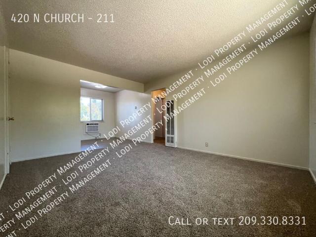 2 BR, 1 BA Apartment 420 N CHURCH, LODI, CA 95240