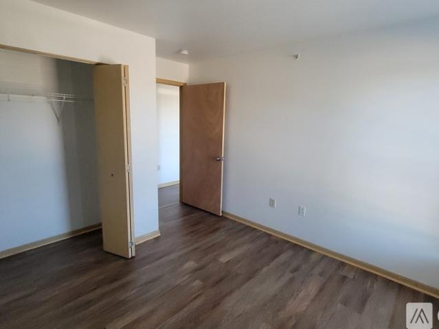 2 BR, 1 BA Apartment 4221 West North Avenue, Unit 207, Milwaukee, WI 53208