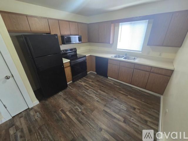 2 BR, 1 BA Apartment 425 S Thayer St, Unit 201, Sparta, WI 54656