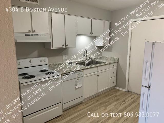 2 BR, 1 BA Apartment 4304 B Boston Avenue, Lubbock, TX 79413