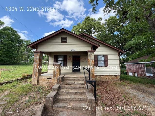 2 BR, 1 BA Apartment 4304 W. 22nd Street, Little Rock, AR 72204