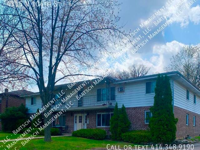2 BR, 1 BA Apartment 4315 N 104th St, Milwaukee, WI 53222