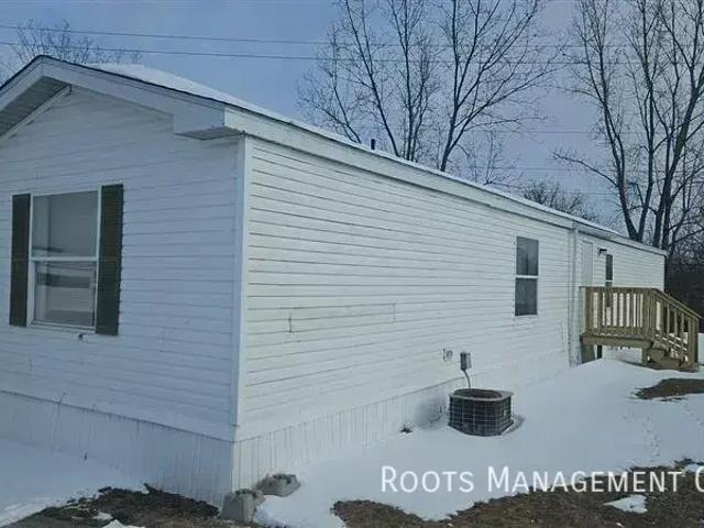 2 BR, 1 BA Apartment 4319 Brimstone Rd Fort Wayne, IN 46825