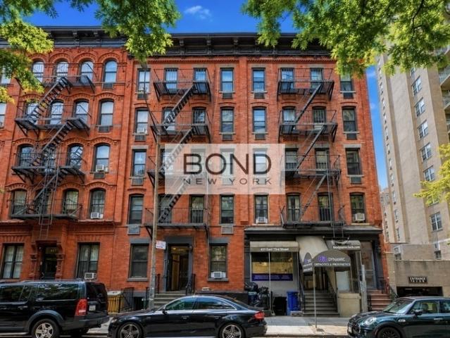 2 BR, 1 BA Apartment 431 East 73rd, New York, NY 10021
