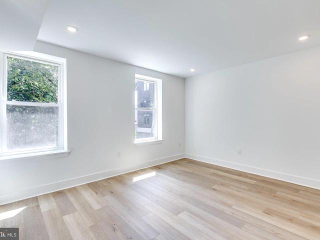 2 BR, 1 BA Apartment 4327 Baltimore Ave, Philadelphia, PA 19104