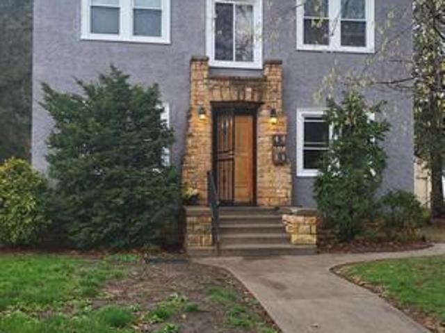 2 BR, 1 BA Apartment 4333 Fremont Ave N, Minneapolis, MN 55412