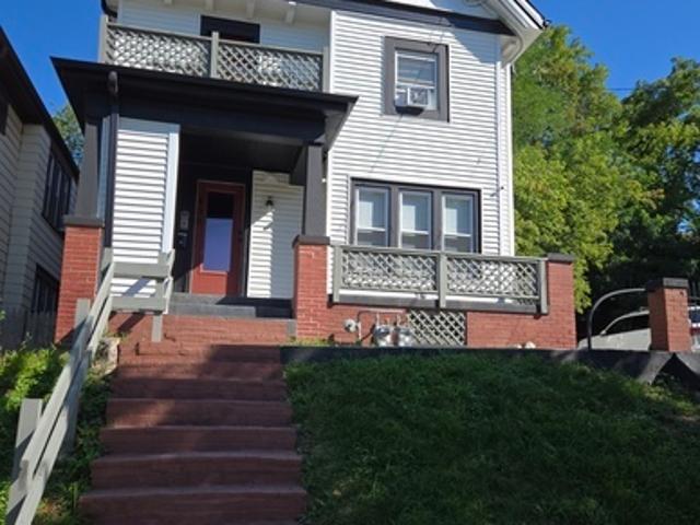 2 BR, 1 BA Apartment 436 W Burleigh St, Unit Unit 1, Milwaukee, WI 53212