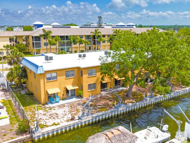 2 BR, 1 BA Apartment 439 Paula Dr S, Unit 108, Dunedin, FL 34698