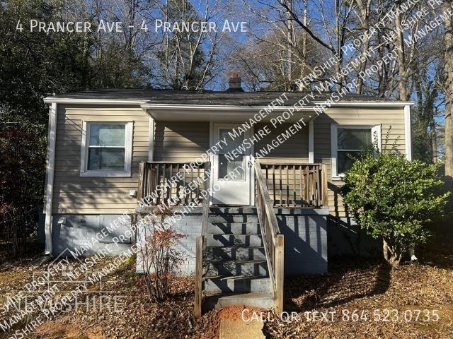 2 BR, 1 BA Apartment 4 Prancer Ave, Greenville, SC 29605