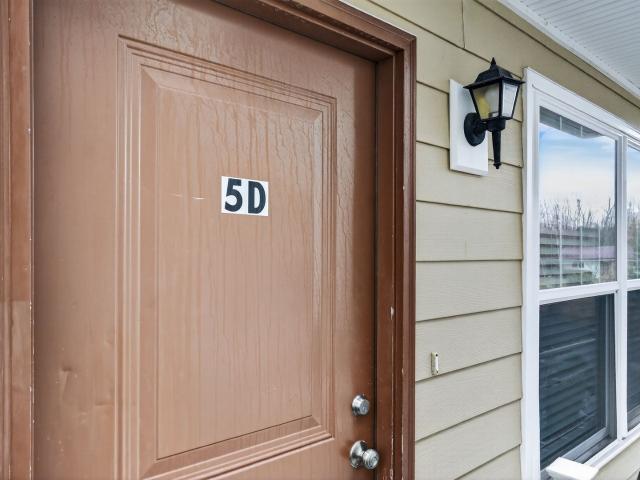 2 BR, 1 BA Apartment 4 U.S. Route 1, York, ME 03909