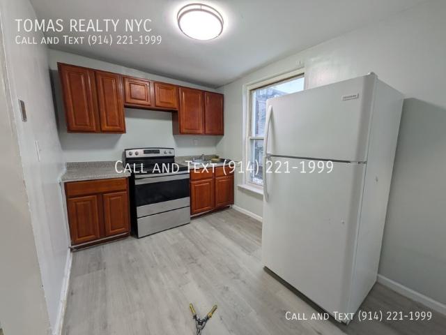 2 BR, 1 BA Apartment 4 Union Pl, Yonkers, NY 10703