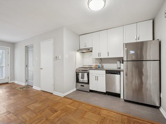2 BR, 1 BA Apartment 540 West Sedgwick Street Unit A2, Philadelphia, PA 19119