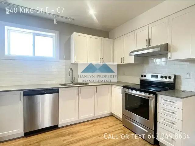 2 BR, 1 BA Apartment 540 King St E, Hamilton, ON L8N 1E2