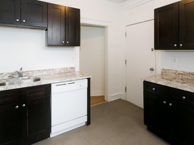 2 BR, 1 BA Apartment 5411 South Ellis Avenue Unit 5417 2 S, Chicago, IL 60615