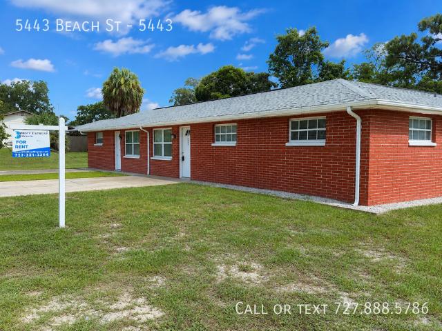 2 BR, 1 BA Apartment 5443 Beach St, New Port Richey, FL 34652