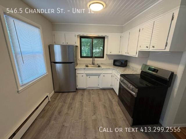 2 BR, 1 BA Apartment 546.5 Chandler St Worcester, MA 01602